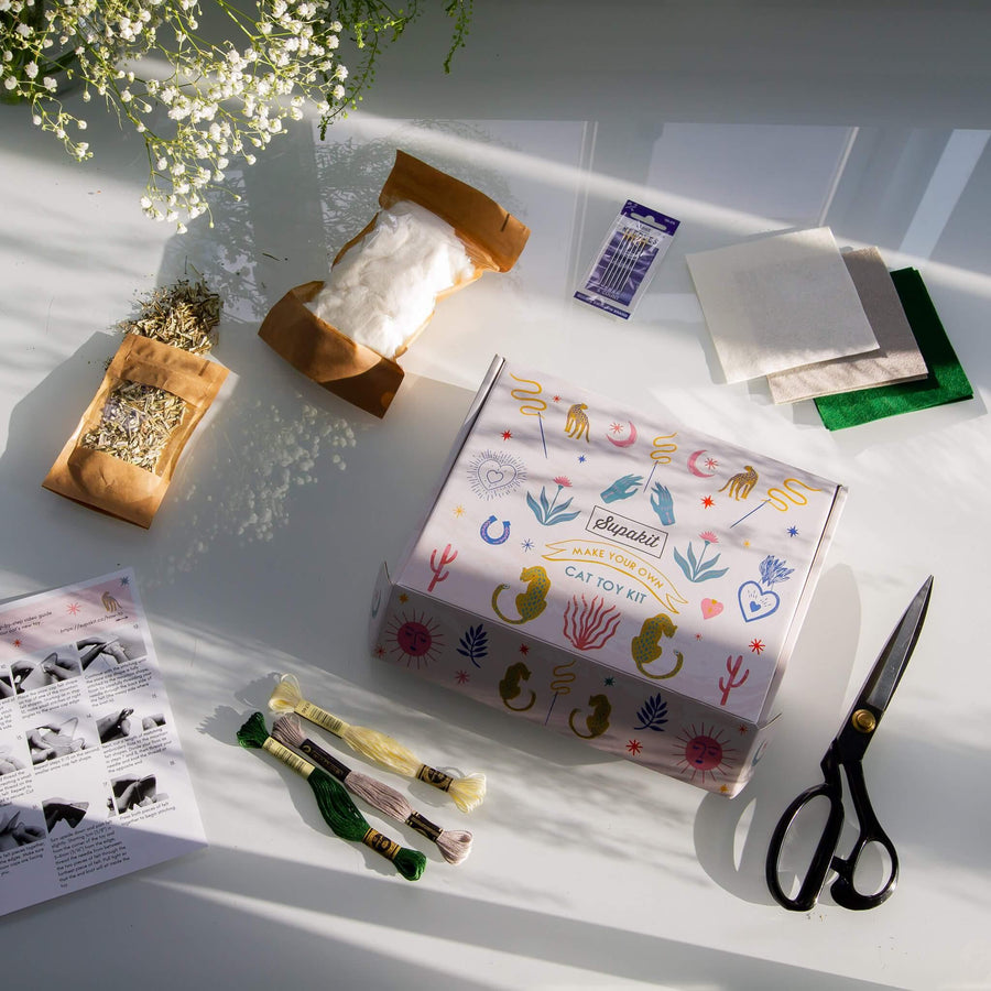 Make Your Own Cat Toys Kit – Supakit